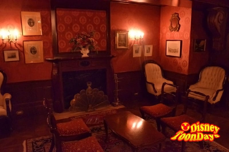 【完全レポ】TDL「Club33」の食事・グッズ・内装を全公開 |ディズニーブログ【TOONDAYS】