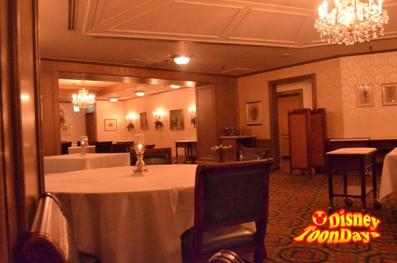 【完全レポ】TDL「Club33」の食事・グッズ・内装を全公開 |ディズニーブログ【TOONDAYS】